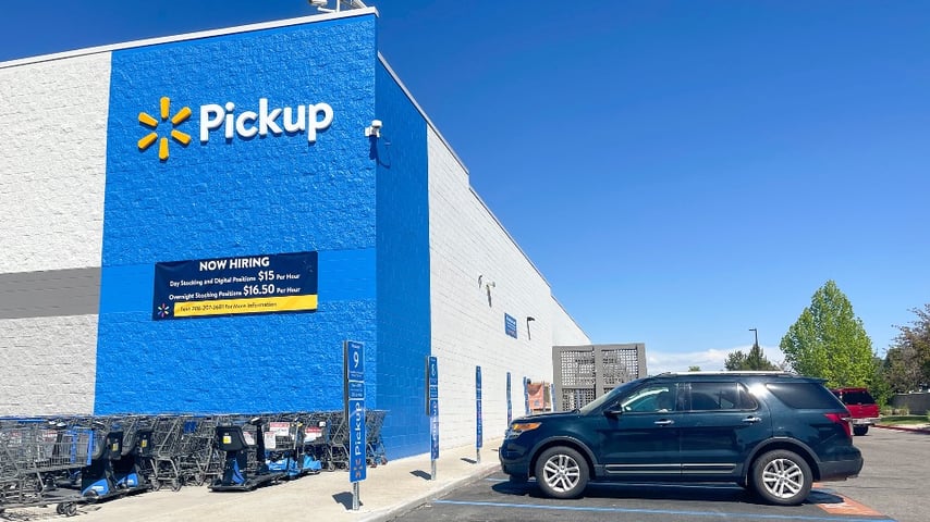 Leaders in the Online Pickup Space: A Roundup of Successful Strategies