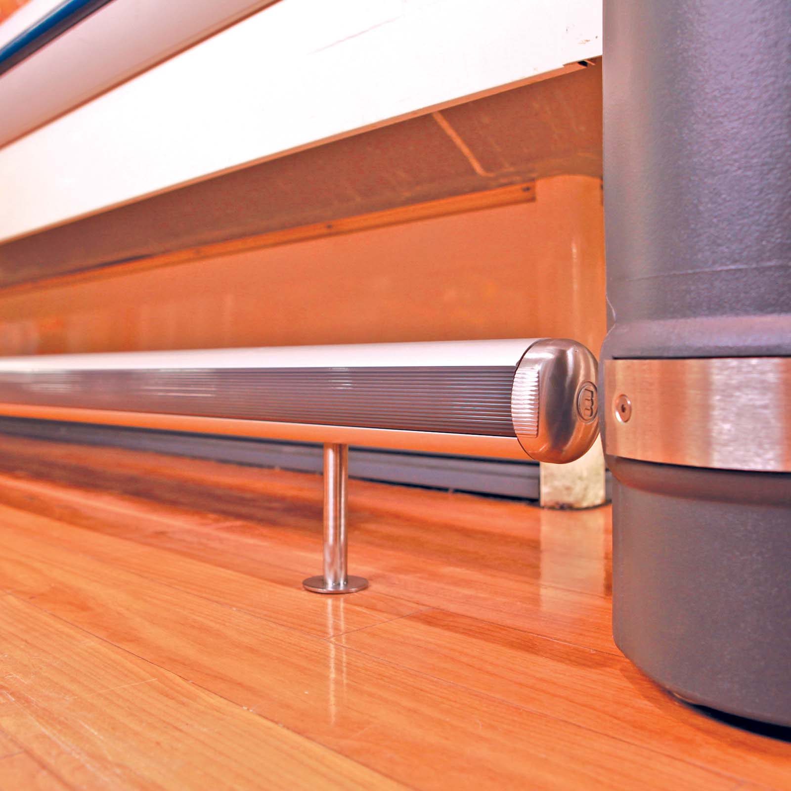 Floor Rails | McCue